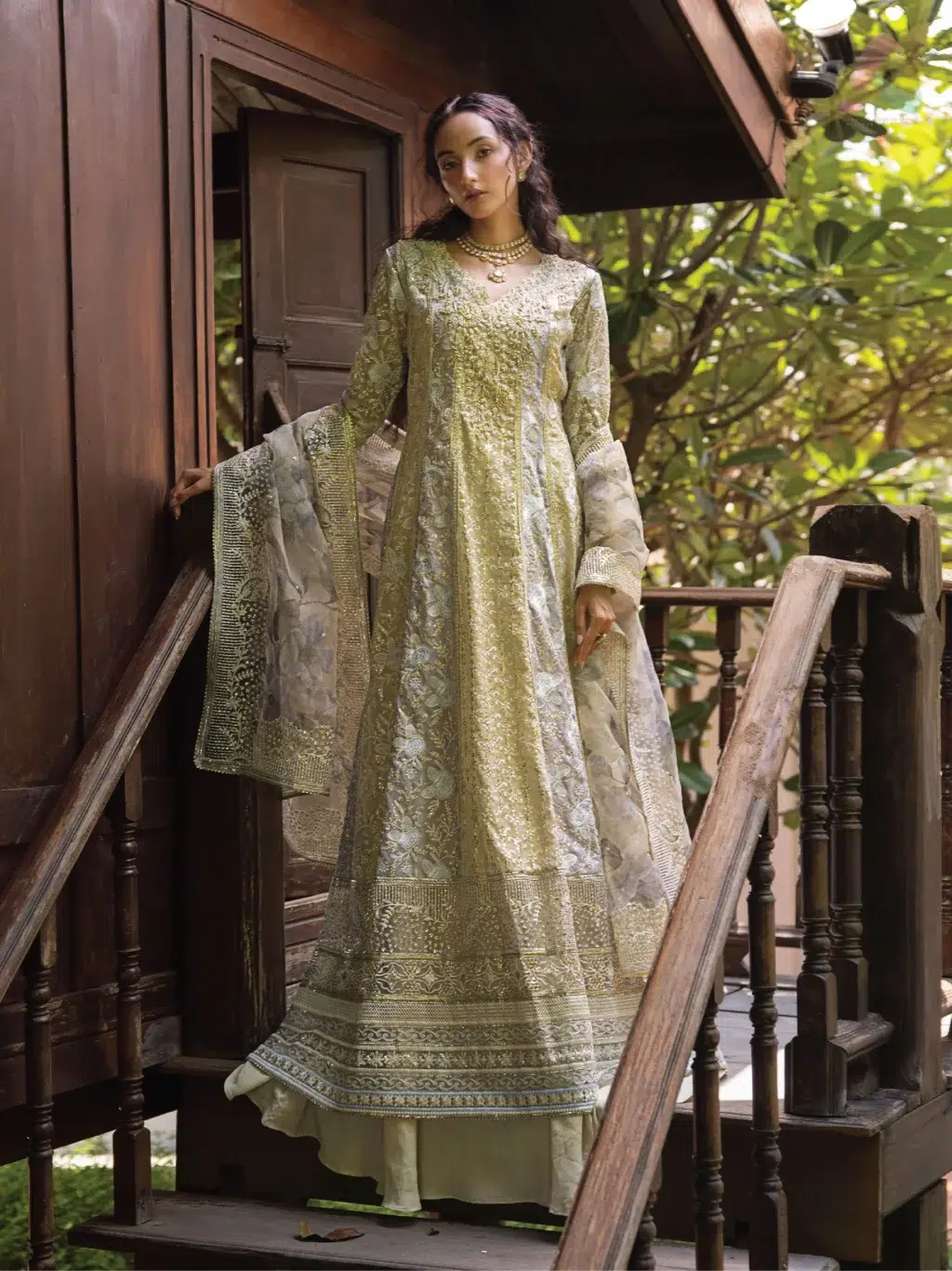 Elegant & Stylish 4-Piece Dress – Perfect for Any Occasion